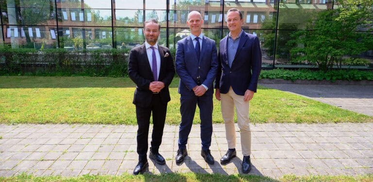 CHARGEPANEL SIGNS COMPREHENSIVE AGREEMENT WITH ARVAL AB - ChargePanel